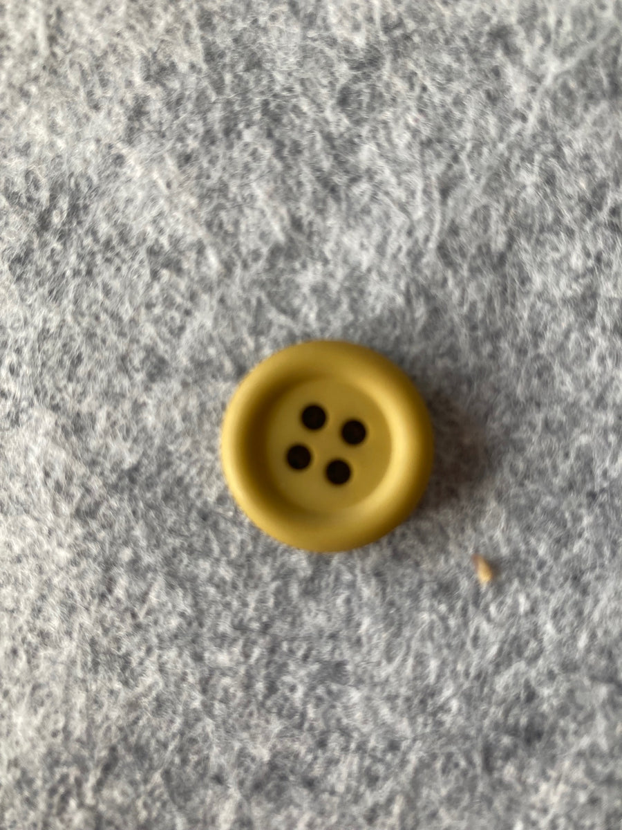 40-18803 Simple Ring Edge Button - 28L – Button-Company